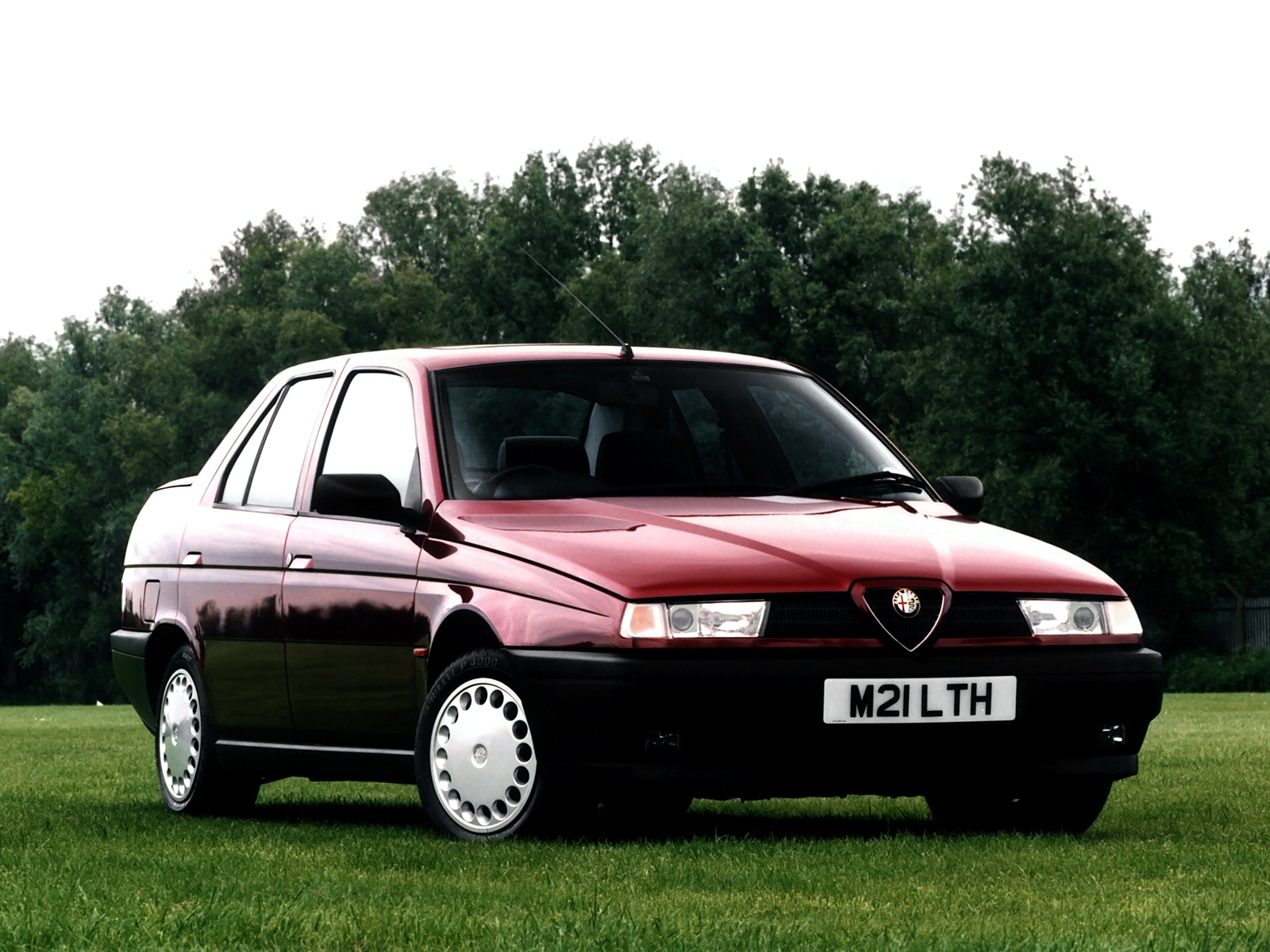 My perfect Alfa Romeo 155 Q4. 3DTuning - probably the best car ...