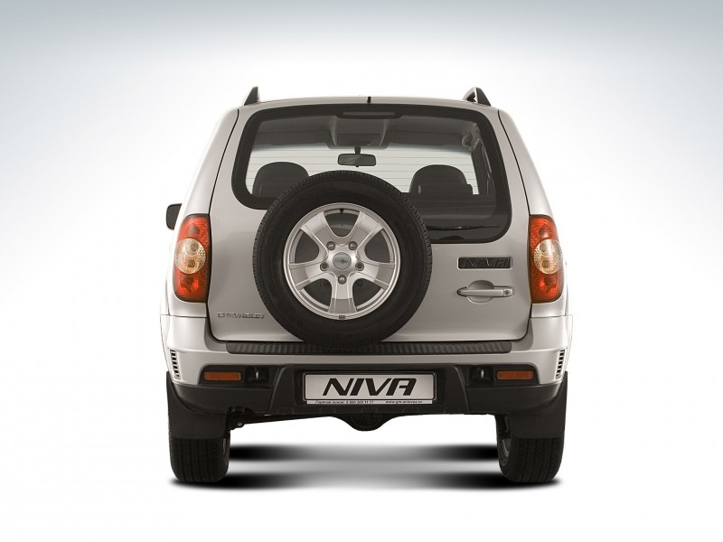 My perfect Chevrolet Niva. 3DTuning - probably the best car configurator!