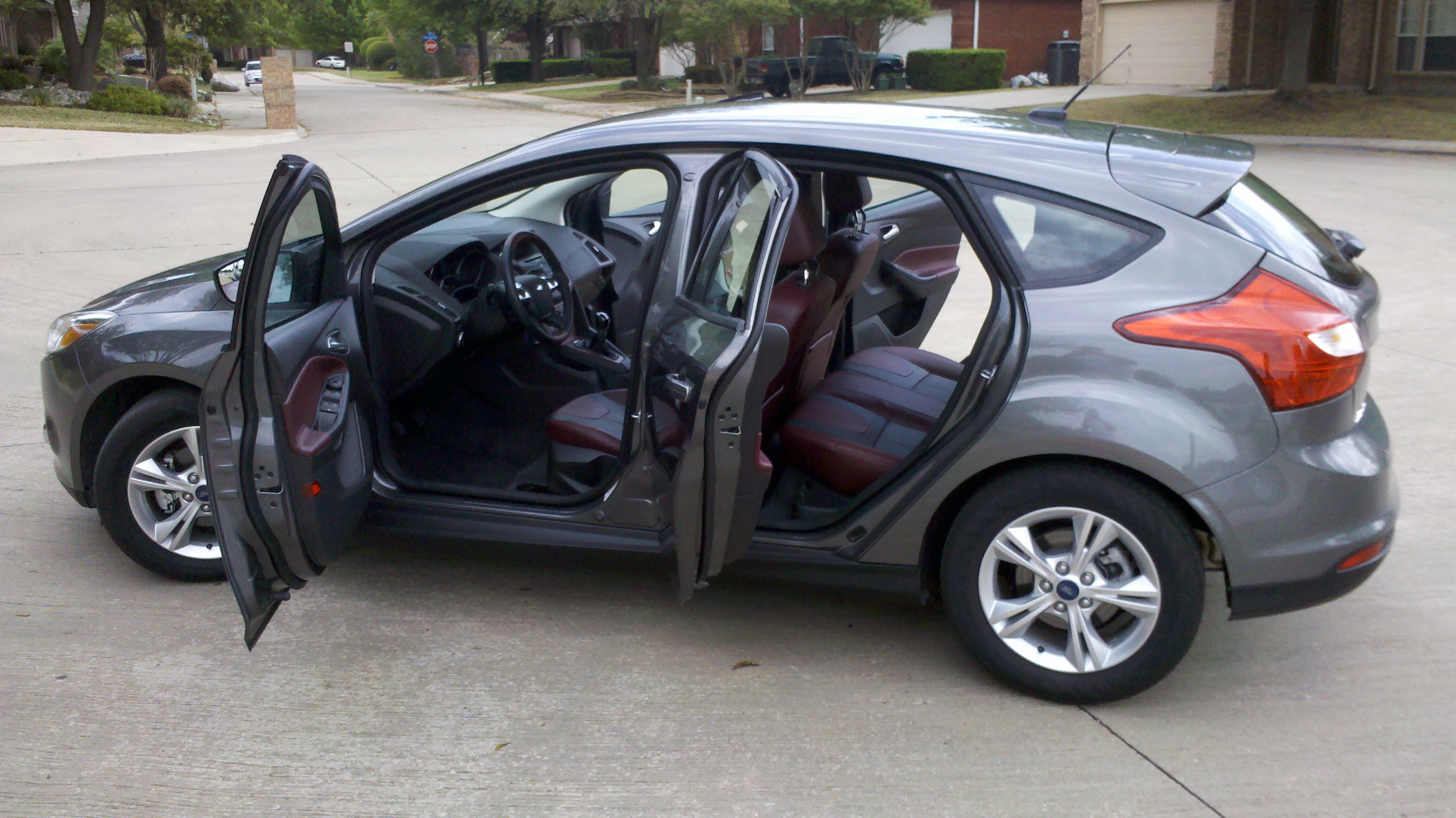 Tuning Ford Focus 2011 online, accessories and spare parts for tuning ...