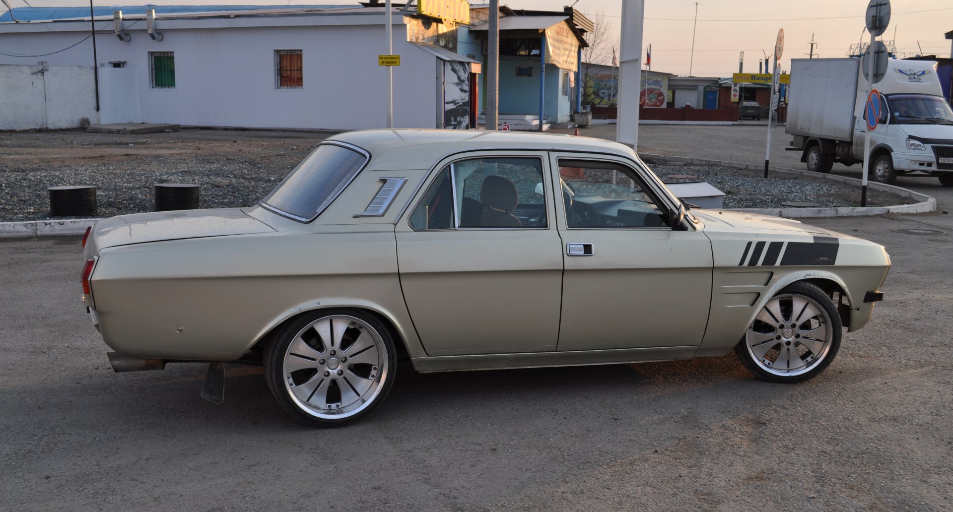 Тюнинг GAZ Volga 24 Sedan 1967, фото тюнинга Газ Волга 24