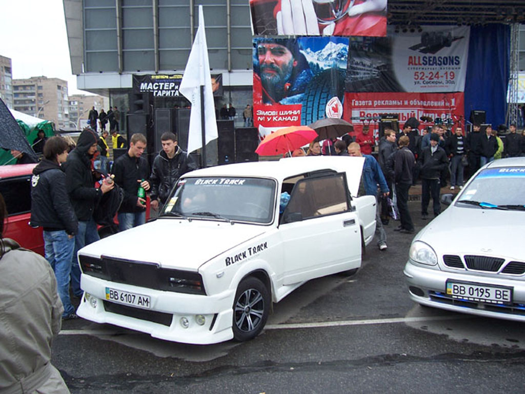 My perfect Lada 2107. 3DTuning - probably the best car configurator!