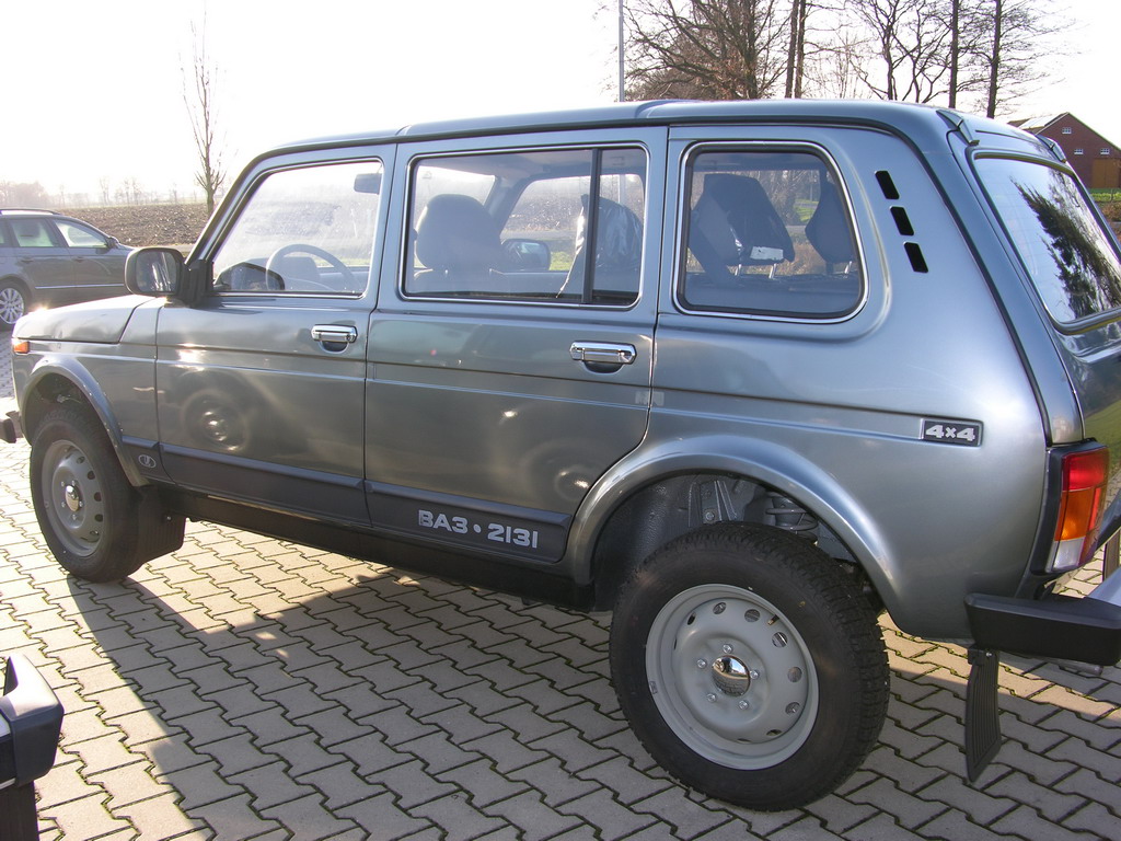 My perfect Lada Niva 2131. 3DTuning - probably the best car configurator!