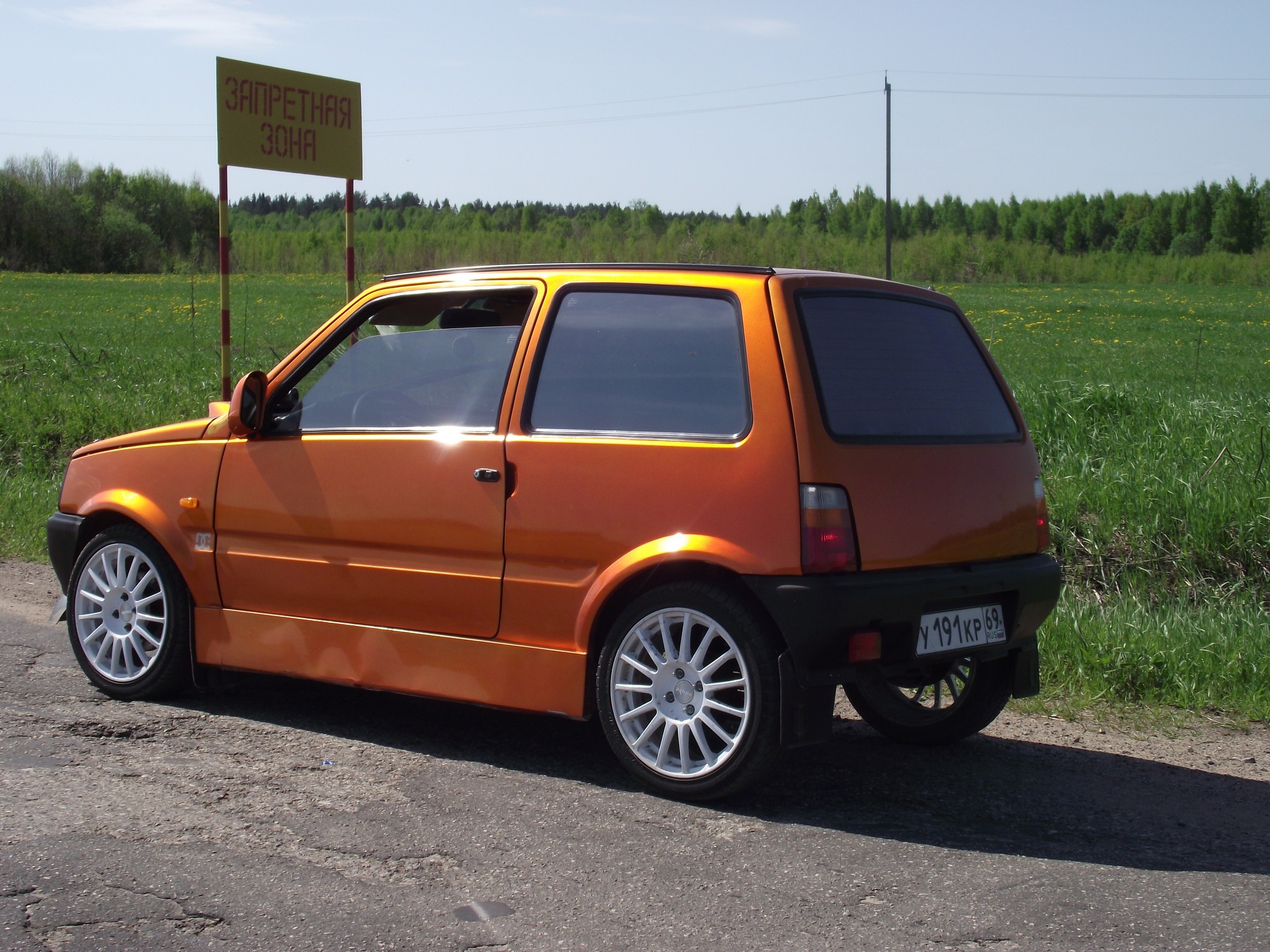 My perfect Lada Oka. 3DTuning - probably the best car configurator!
