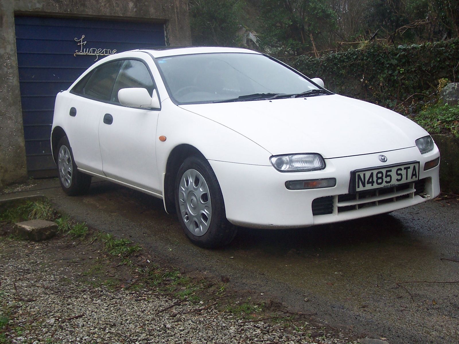 My perfect Mazda 323F. 3DTuning - probably the best car configurator!