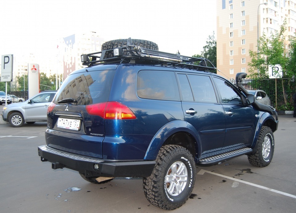 My perfect Mitsubishi Pajero Sport. 3DTuning - probably the best car ...