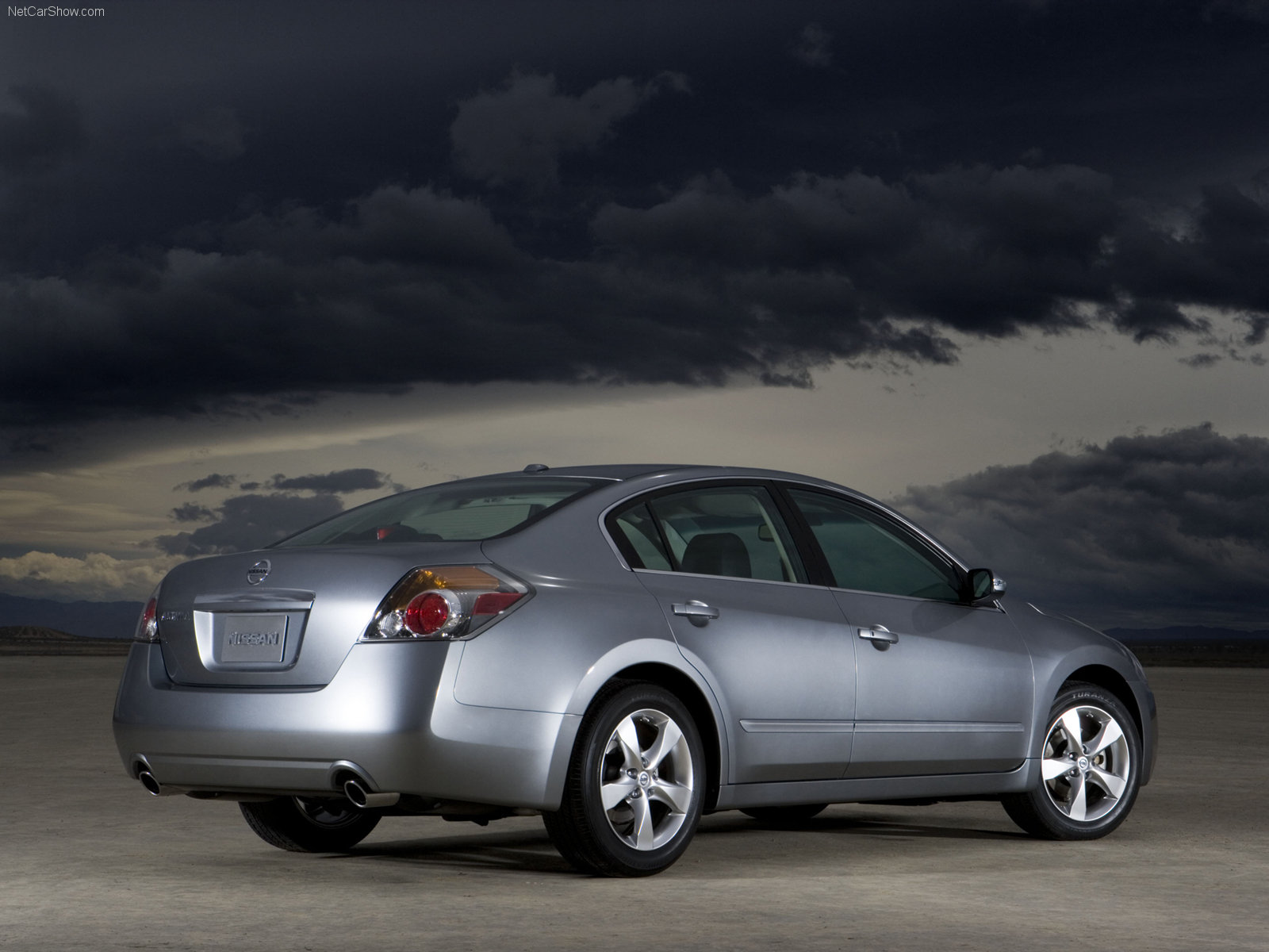 My perfect Nissan Altima. 3DTuning - probably the best car configurator!