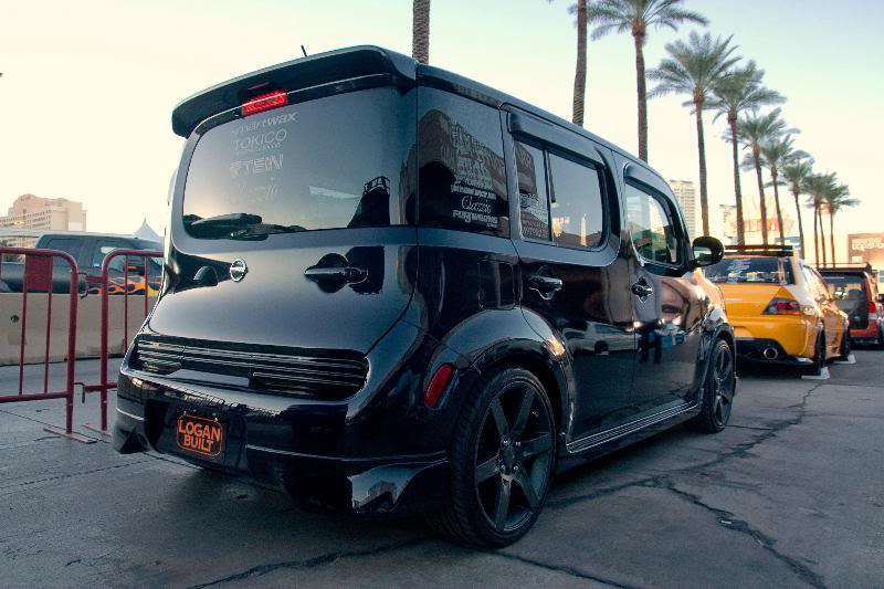 My perfect Nissan Cube. 3DTuning - probably the best car configurator!