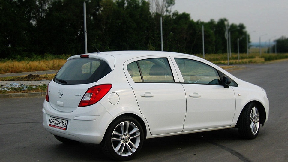 My perfect Opel Corsa D (facelift). 3DTuning - probably the best car ...