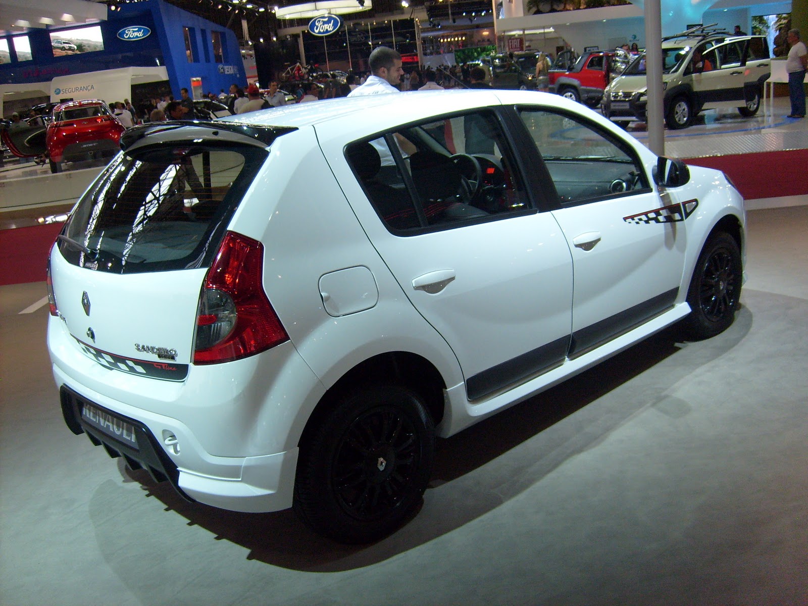 My perfect Renault Sandero. 3DTuning - probably the best car configurator!