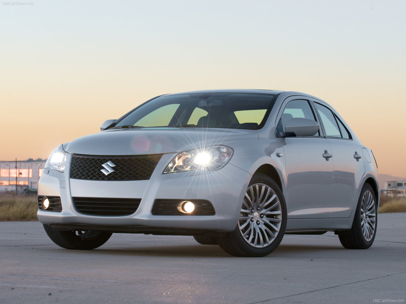 My perfect Suzuki Kizashi. 3DTuning - probably the best car configurator!