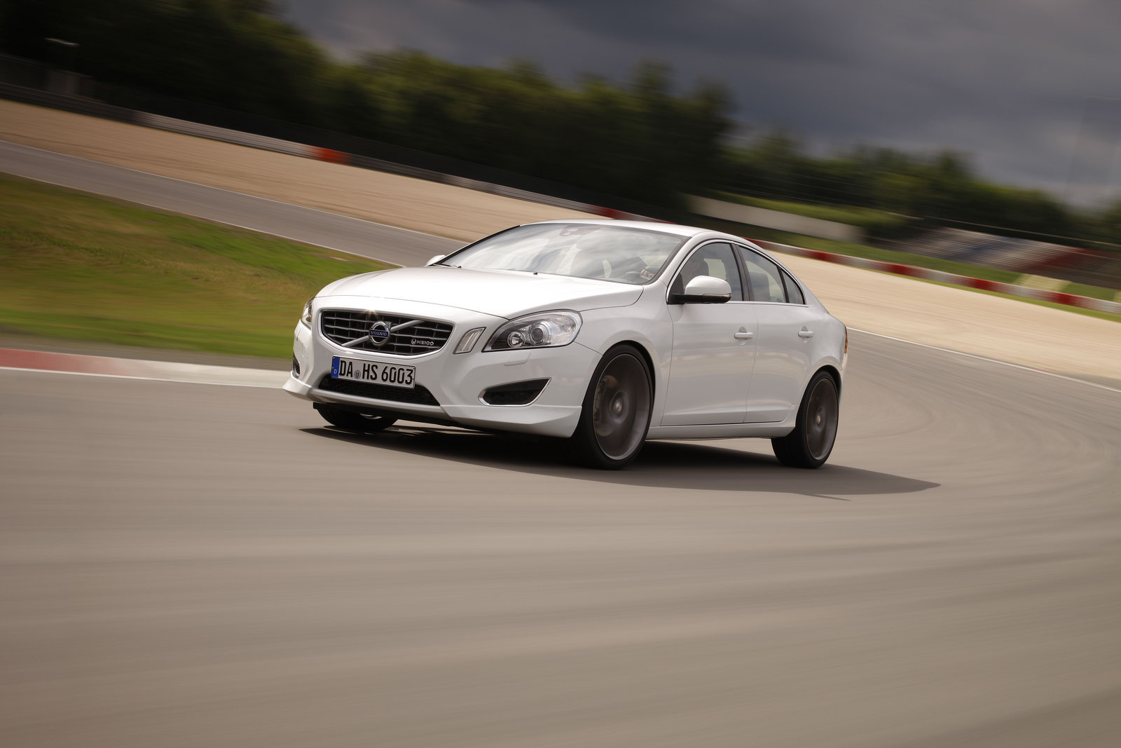 My perfect Volvo S60. 3DTuning - probably the best car configurator!