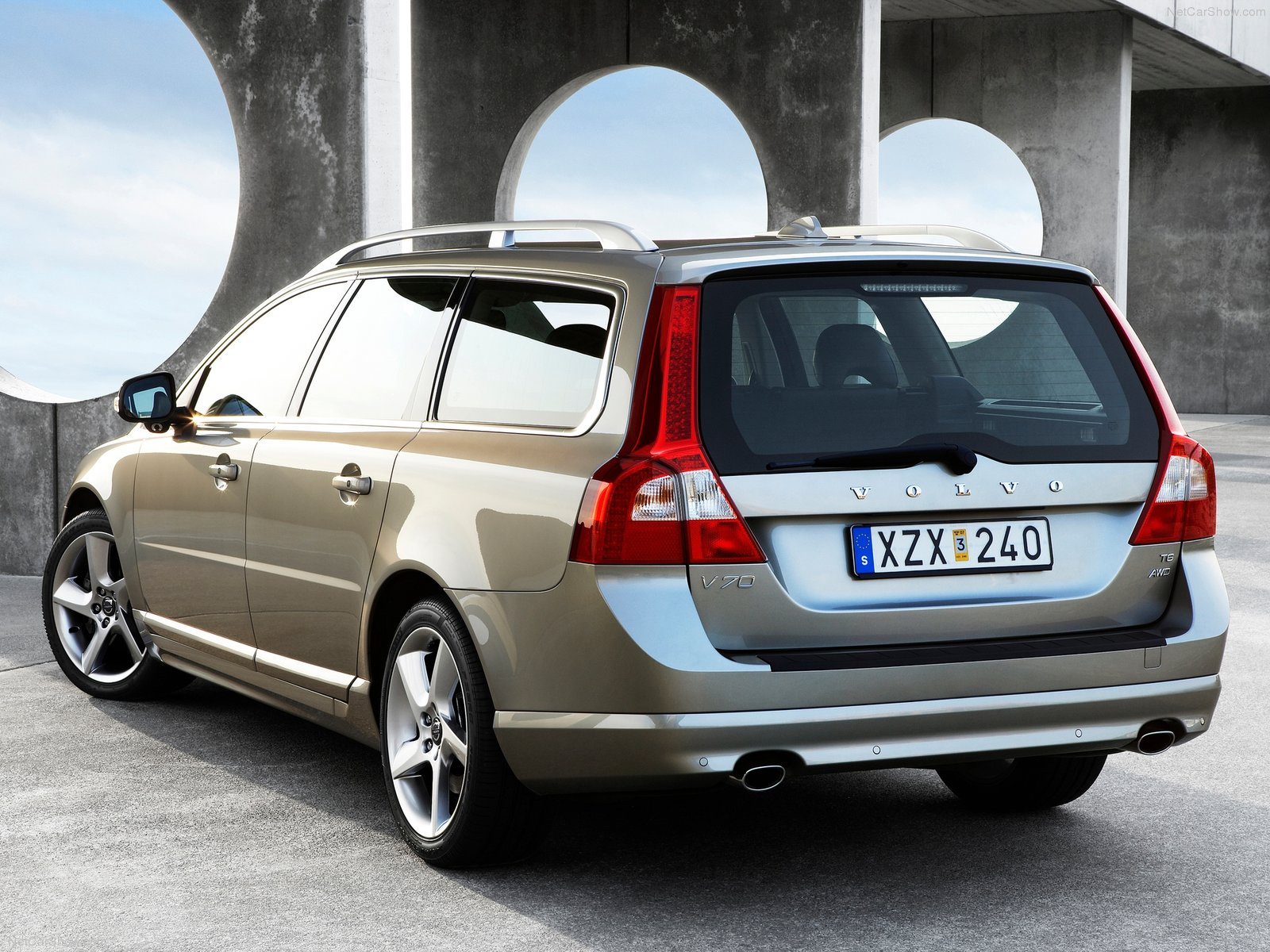 My perfect Volvo V70. 3DTuning - probably the best car configurator!
